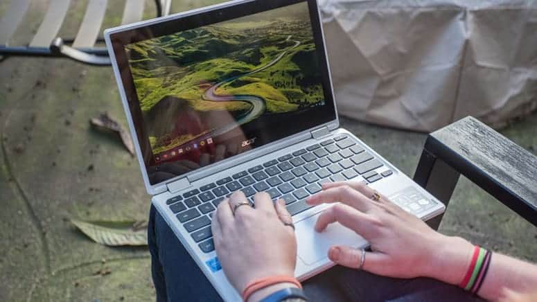 10 Best Cheap Laptops Under 200$ 2023 - Review and Buying Guide