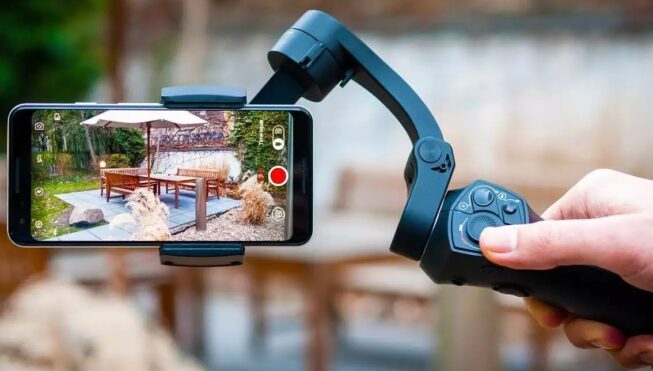 10 Best Smartphone Gimbal Stabilizer Under 200$ 2023 - Top Picks